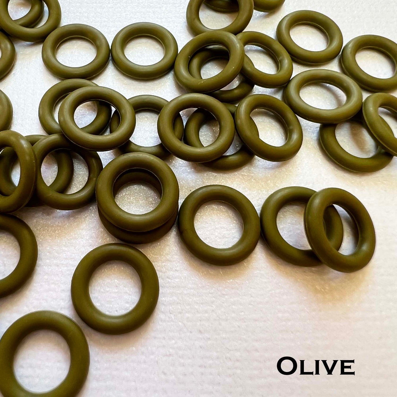 10mm Rubber O-Rings (ID: 6mm) - choose color & quantity – Bead Me A Story